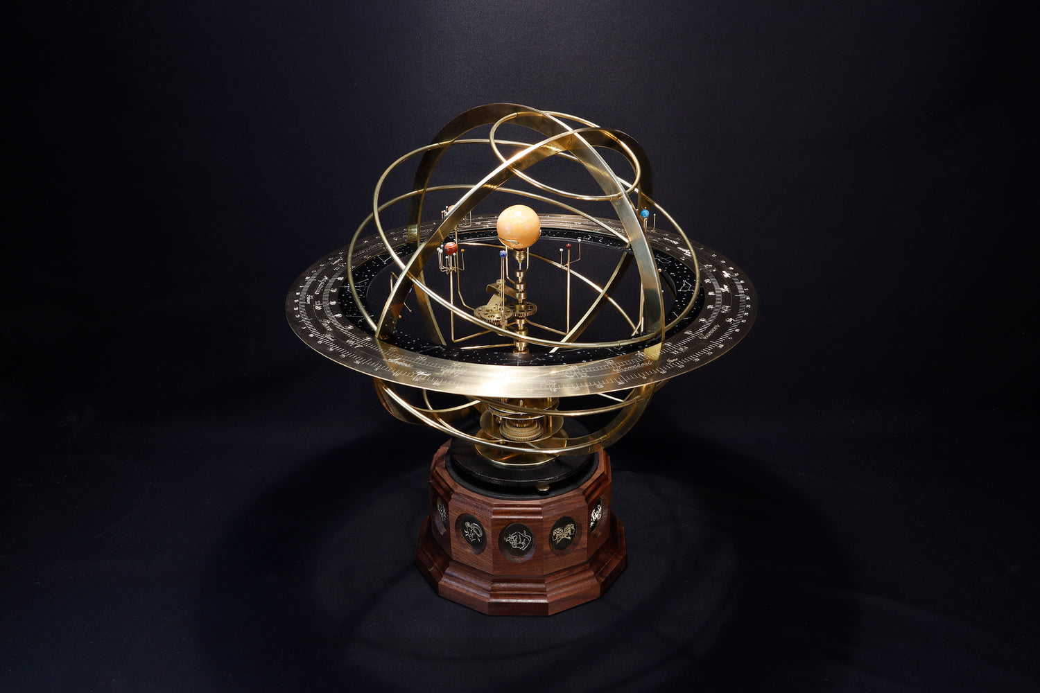 View our Gallery of New Orrery Designs – Scienceart.com